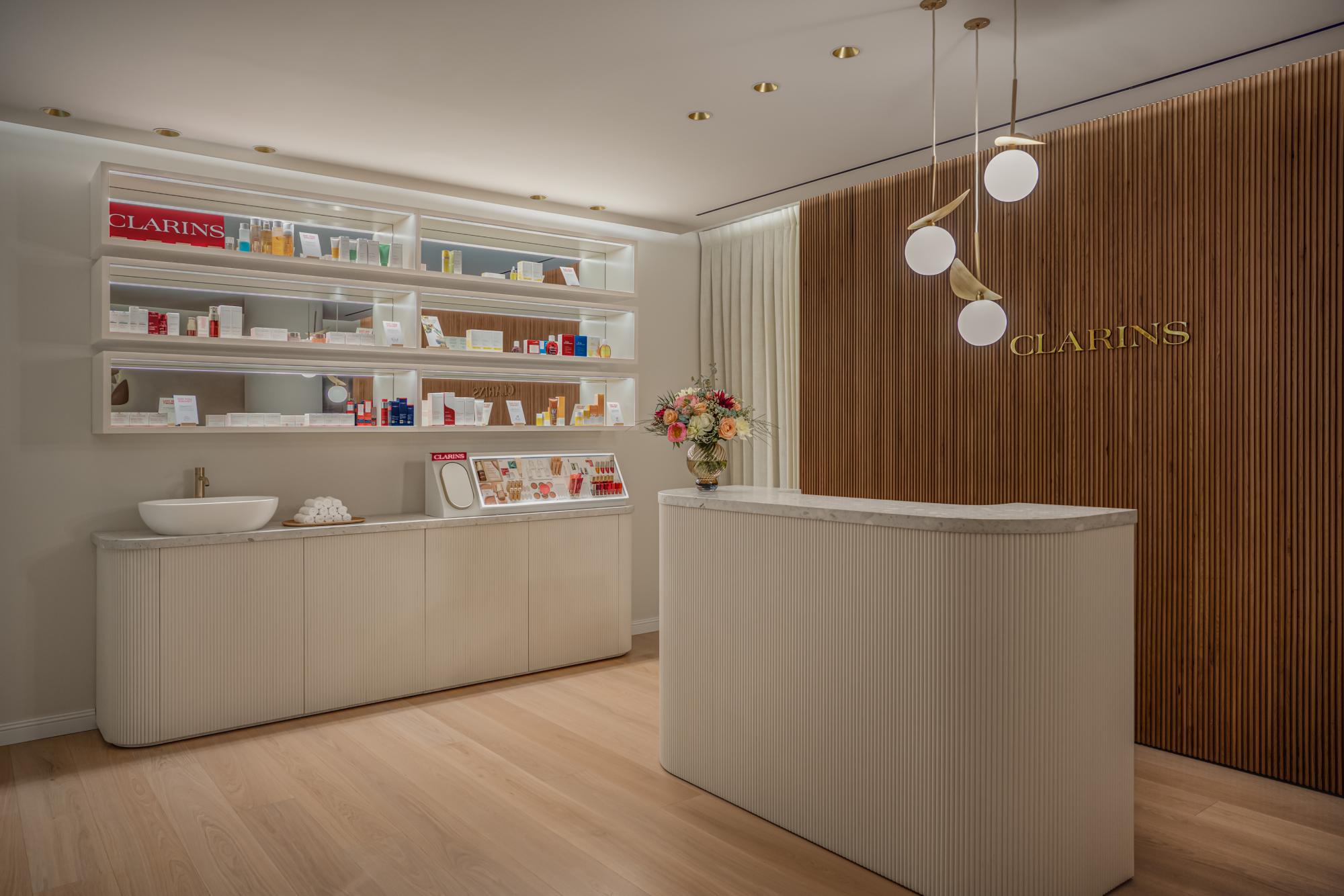 ספא קלרינס במלון אלקונין תל אביב - SPA BY CLARINS