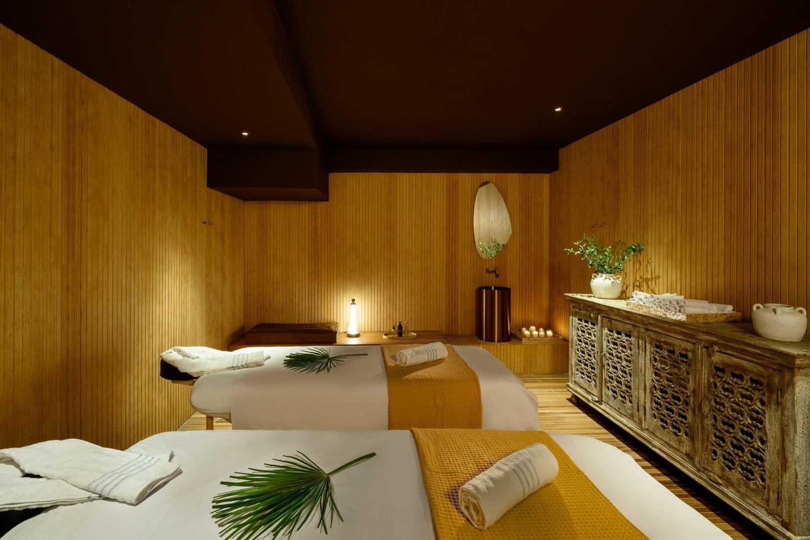 ספא חוף הכרמל במלון לאונרדו פלאזה חיפה - spa Leonardo Plaza Haifa